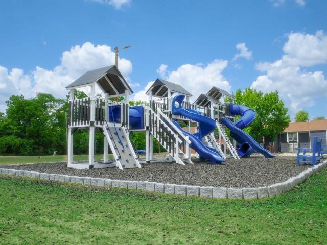 Lakeshore Cove 2 Bedroom Apartment for Rent at 2400 Shore Blvd W, Columbus, OH 43232 Eastland