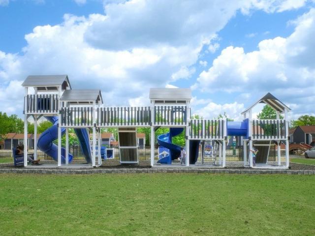 Lakeshore Cove 2 Bedroom Apartment for Rent at 2400 Shore Blvd W, Columbus, OH 43232 Eastland
