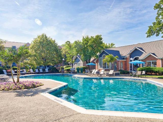 Lakeshore Apartments 2 Bedroom Apartment for Rent at 8210 Lakeshore Trail East Dr, Indianapolis, IN 46250 Castleton
