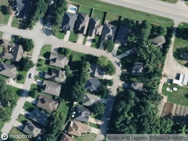 Lakeshore Dr