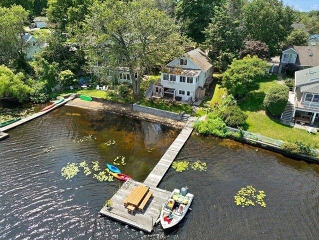 Lakeshore Dr, Essex, Home For Sale