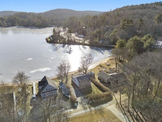 Lakeshore Dr, Holland, Home For Sale