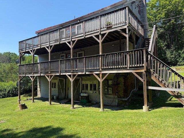 Lakeshore Dr, Pleasant Valley, Home For Sale