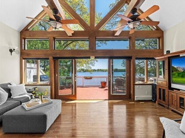 Lakeshore Drive Ext, West Brookfield, Home For Sale