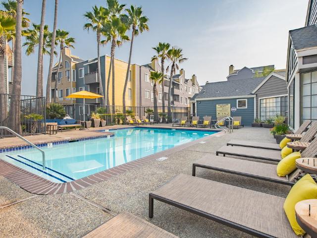 Lakeshore Landing