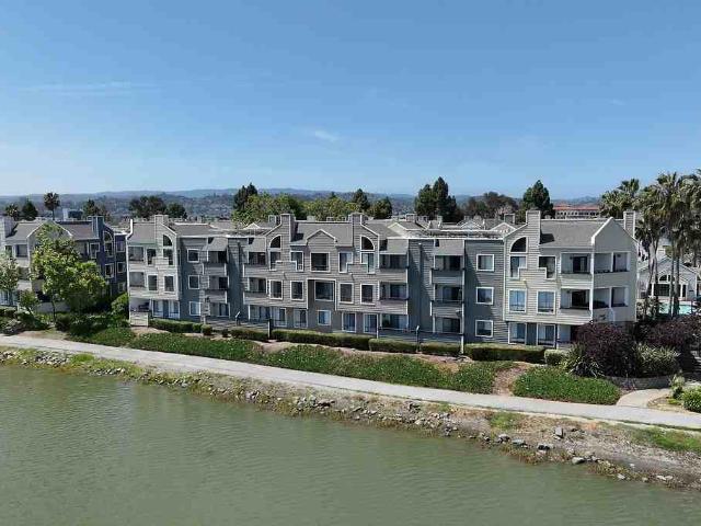 Lakeshore Landing 1 Bedroom Apartment for Rent at 2717 S Norfolk St, San Mateo, CA 94403 Marina Lagoon