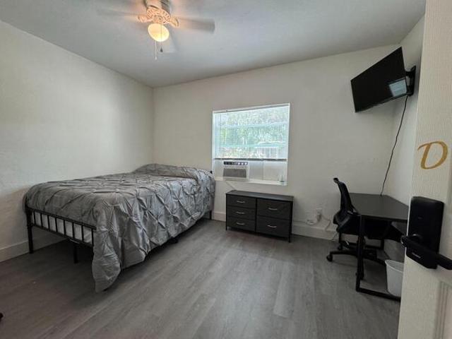 Lakeshore Suites Home