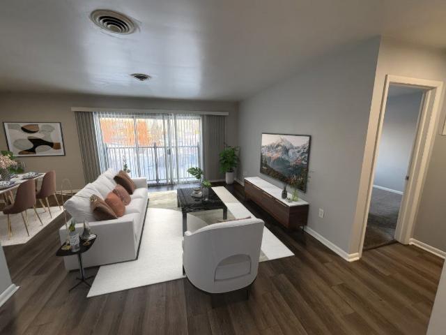 Lakeshore Place 1 Bedroom Apartment for Rent at 144 Bellaire Ave, Dayton, OH 45420 Belmont