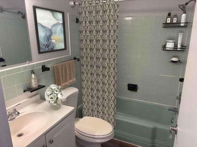 Lakeshore Place Studio Apartment for Rent at 144 Bellaire Ave, Dayton, OH 45420 Belmont