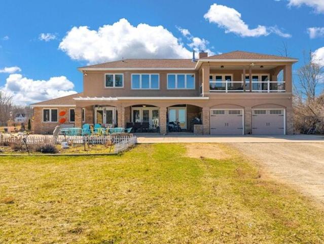Lakeshore Rd, Harbor Beach, Home For Sale