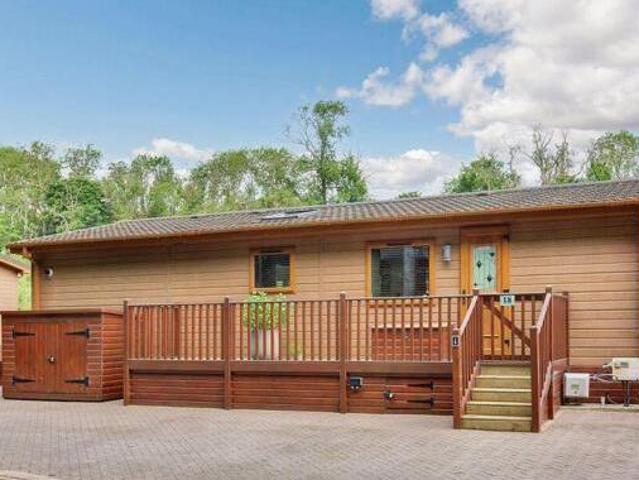 Lakeside The Glen, Thurston Manor, 2 Bedroom Lodge