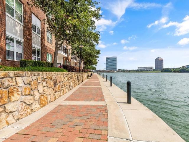 Lakeside Urban Center 1 Bedroom Apartment for Rent at 850 Lake Carolyn Pkwy, Irving, TX 75039