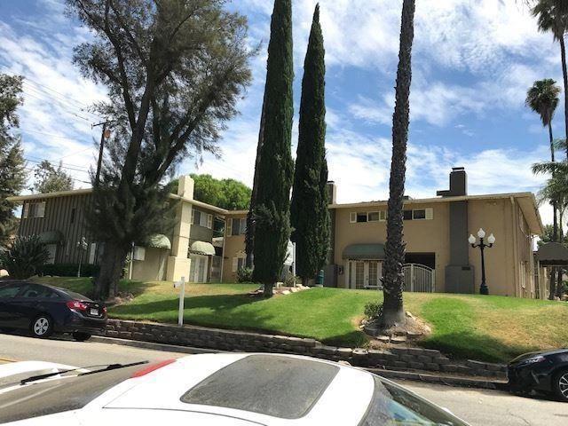 Lakeside Villa 2 Bedroom Apartment for Rent at 915 Paseo Grande, Corona, CA 92882