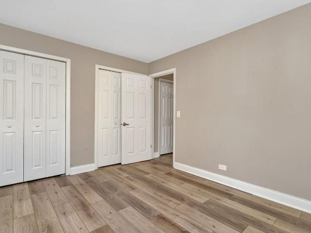 Lakeside Village Apartments Studio Apartment for Rent at 313 Hickory St, Mundelein, IL 60060