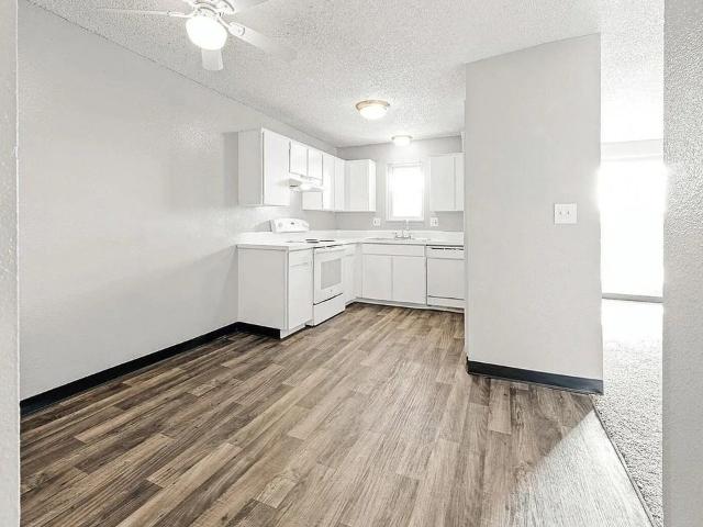 Lakeside Villas 1 Bedroom Apartment for Rent at 1300 Milky Way, Thornton, CO 80260