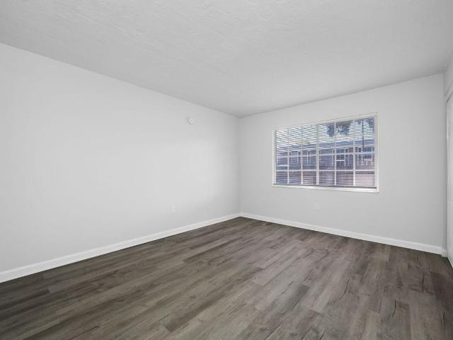 Lakeside Villas 2 Bedroom Apartment for Rent at 3801 9th Ave N, St. Petersburg, FL 33713 United Central