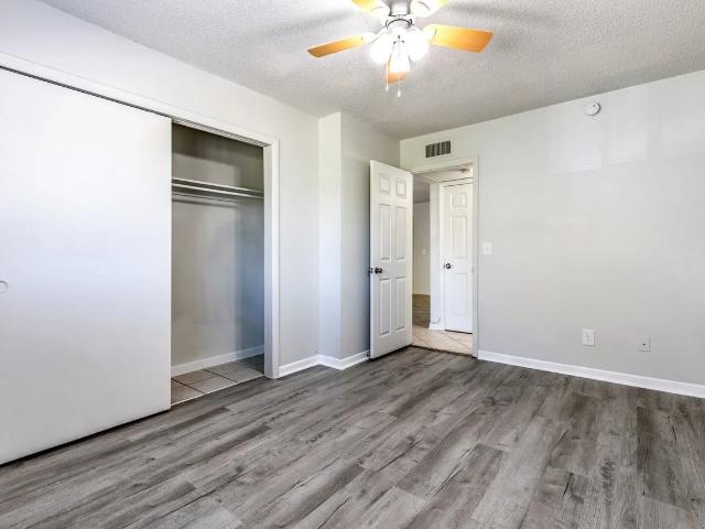 Lakeside Villas 2 Bedroom Apartment for Rent at 3801 9th Ave N, St. Petersburg, FL 33713 United Central