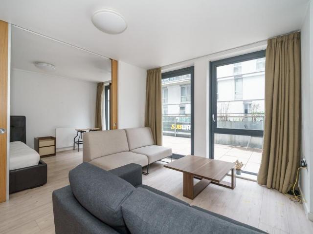 Lakeside Way Wembley HA9 3 bed duplex to rent £3,330 pcm £768 pw