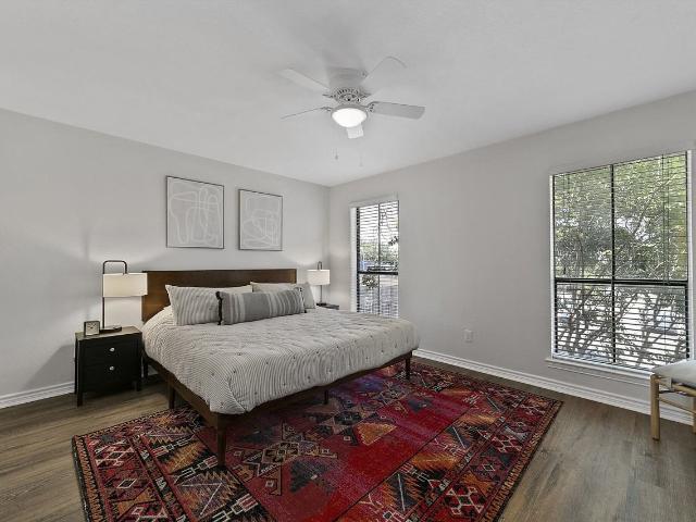 Lakeside Apartments 1 Bedroom Apartment for Rent at 9600 Golf Lakes Trl, Dallas, TX 75231