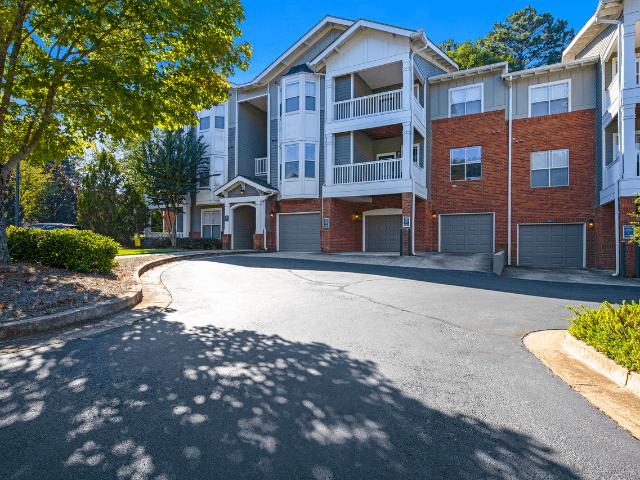 Lakeside at Town Center Apartments 3 Bedroom Apartment for Rent at 425 Williams Dr, Marietta, GA 30066