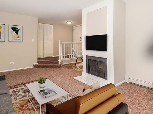 Lakeside at Wheaton Apartments 1 Bedroom Apartment for Rent at 1750 22nd St, Wheaton, IL 60189
