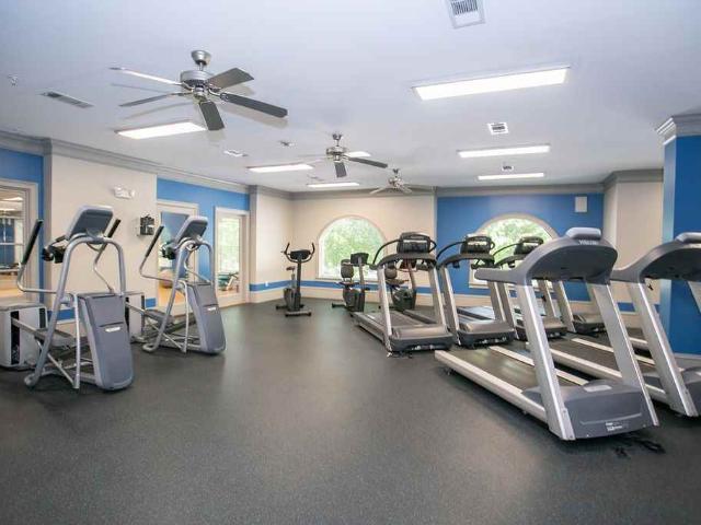 Lakeside at Milton Park 1 Bedroom Apartment for Rent at 26000 Mill Creek Ave, Alpharetta, GA 30022 Nortpoint Commons