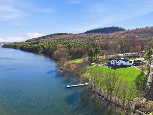 Lakeside Ave, Milton, Home For Sale