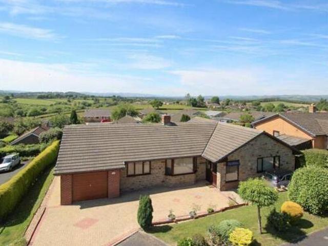 Lakeside Avenue, Llandrindod Wells, 3 Bedroom Detached