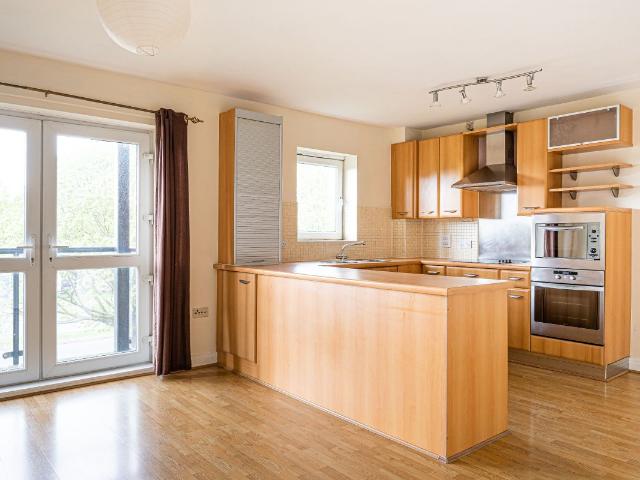 Lakeside Boulevard, Doncaster DN4, 2 bed flat to rent, £750 pcm | PrimeLocation
