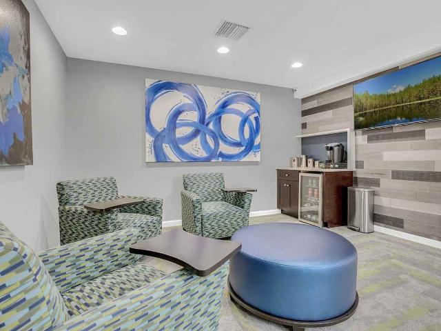Lakeside Central Apartments 1 Bedroom Apartment for Rent at 529 S Parsons Ave, Brandon, FL 33511