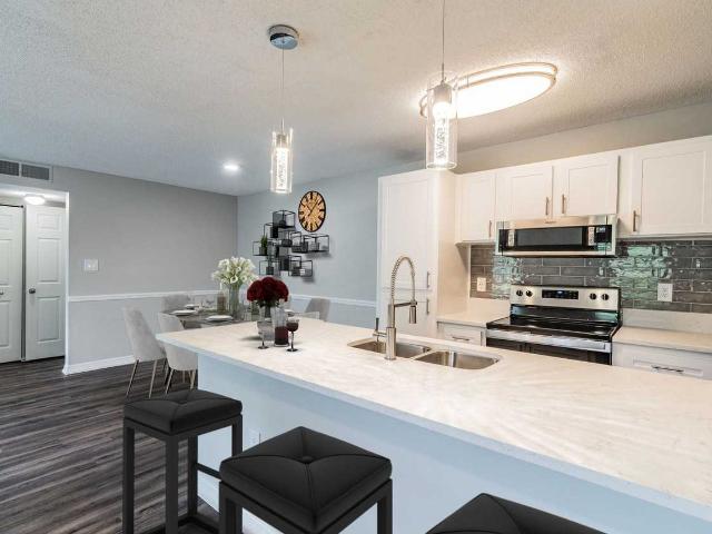 Lakeside Central Apartments 1 Bedroom Apartment for Rent at 529 S Parsons Ave, Brandon, FL 33511