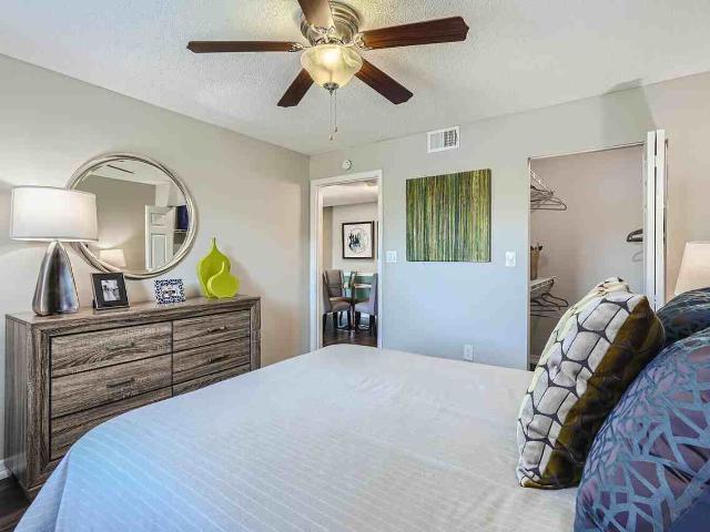 Lakeside Central Apartments 2 Bedroom Apartment for Rent at 529 S Parsons Ave, Brandon, FL 33511