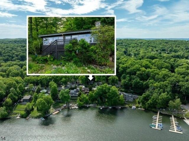 Lakeside Dr W, Vernon, Home For Sale