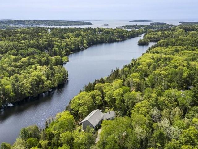 Lakeside Dr, Boothbay Harbor, Home For Sale
