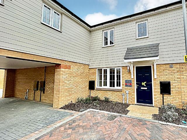 Lakeside Drive, Bedford MK42, 2 bed terraced house to rent, £1,350 pcm | PrimeLocation