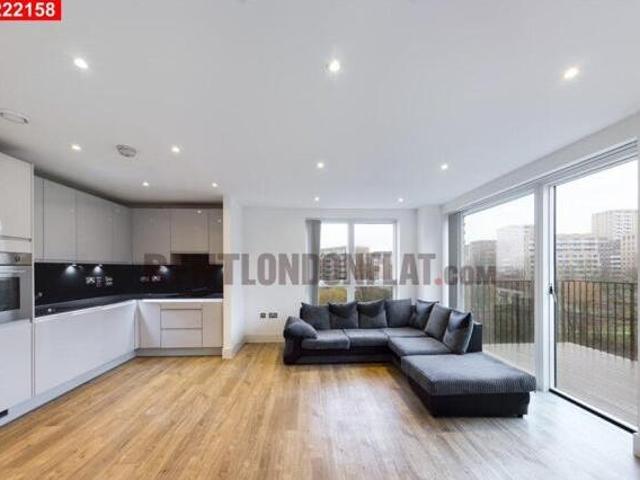 Lakeside Drive, Park Royal, 3 Bedroom Flat