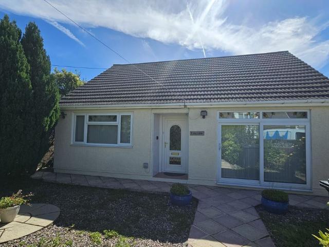 Lakeside, Little Lane, Beaufort, Ebbw Vale NP23, 3 bed bungalow to rent, £1,200 pcm | PrimeLocation