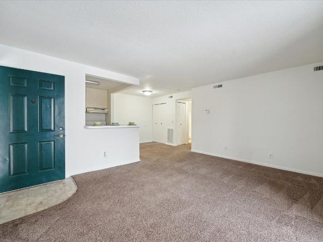Lakeside Park 1 Bedroom Apartment for Rent at 46275 Lakeside Park Dr, Utica, MI 48315 Utica