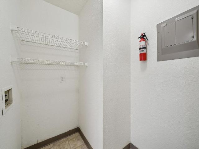 Lakeside Park 3 Bedroom Apartment for Rent at 46275 Lakeside Park Dr, Utica, MI 48315 Utica