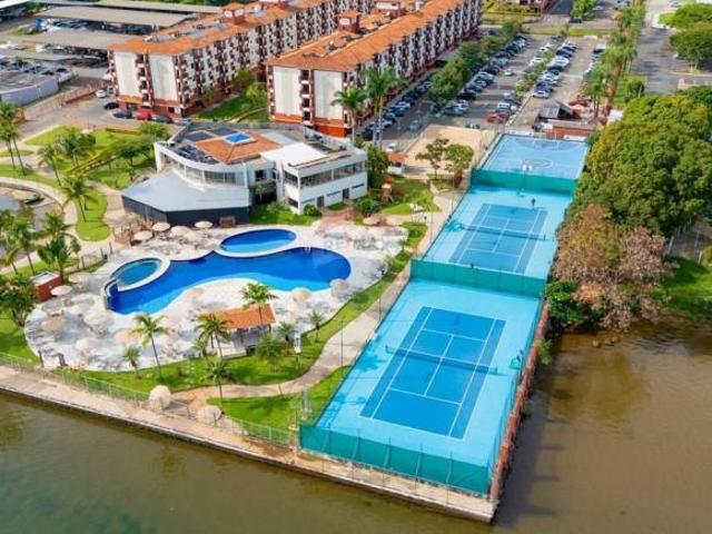 Lakeside Premier | 2 Quartos Mobiliado | Vista Lago | Varanda | Pronto para Morar