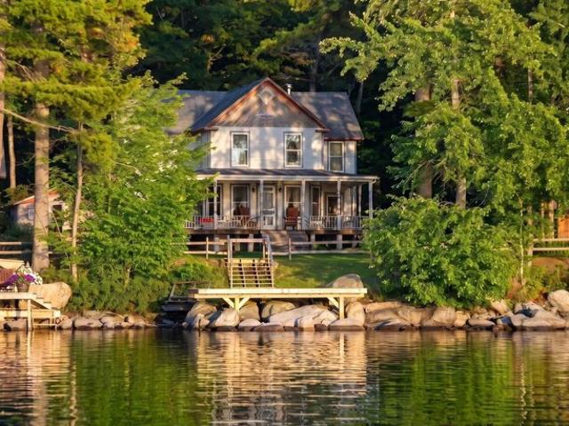 Lakeside Rd, Newbury, Home For Sale