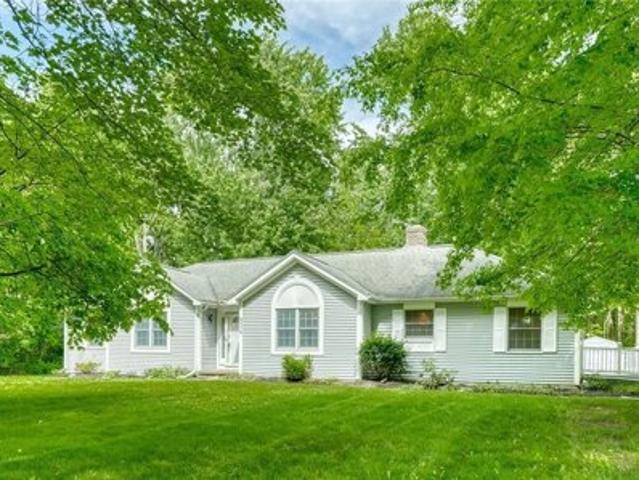 Lakeside Rd, Ontario, Home For Sale