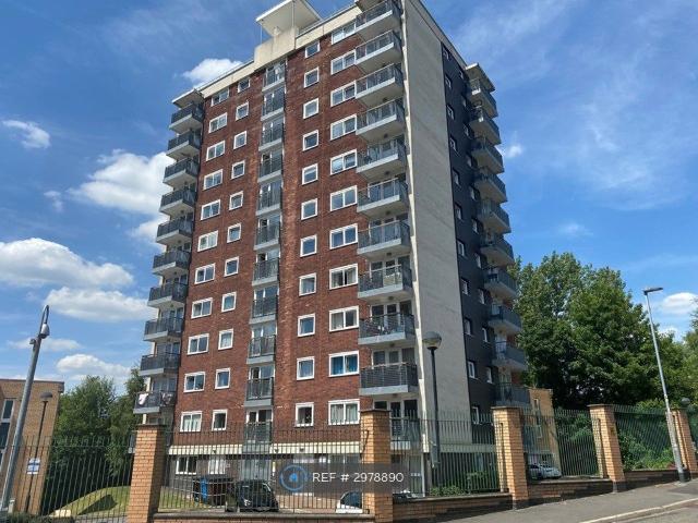 Lakeside Rise, Manchester M9, 2 bed flat to rent, £995 pcm | PrimeLocation