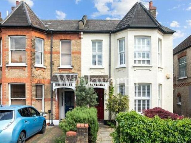 Lakeside Road, London, 5 Bedroom Semi detached