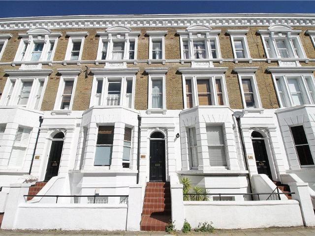Lakeside Road, London W14, Studio to rent, £1,700 pcm | PrimeLocation
