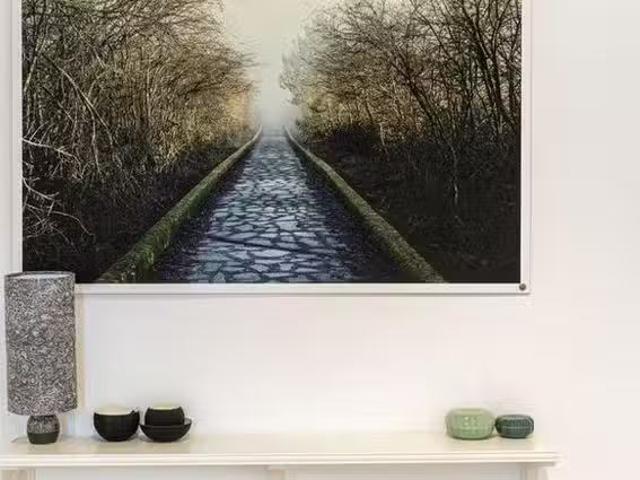 Lakeside Road