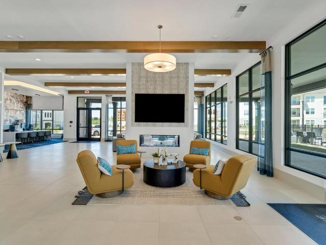 LakePointe 1 Bedroom Apartment for Rent at 2104 Cascade Pointe Blvd, Charlotte, NC 28208 Eagle Lake