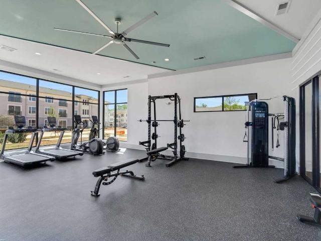LakePointe 2 Bedroom Apartment for Rent at 2104 Cascade Pointe Blvd, Charlotte, NC 28208 Eagle Lake