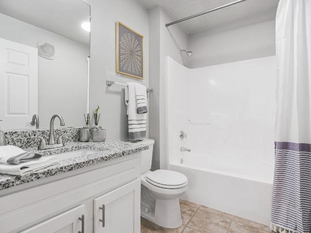 Lakewood Terrace 1 Bedroom Apartment for Rent at 1720 Lakewood Ter, Belton, MO 64012