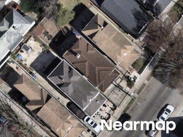 Lakewood Ave